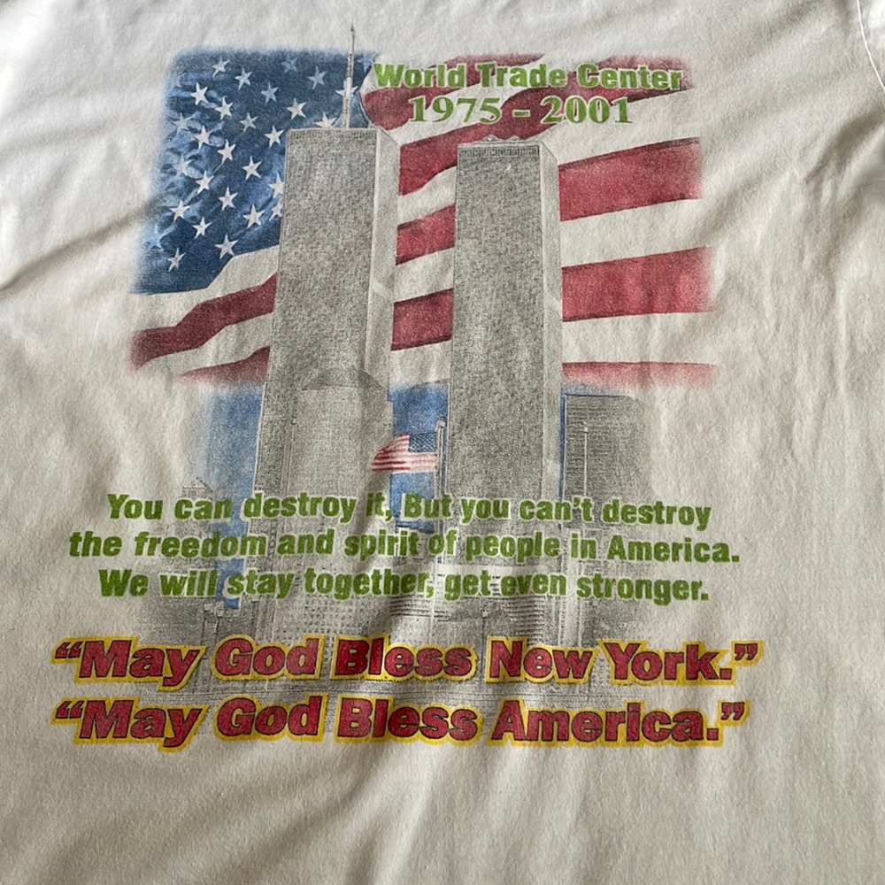 Vintage 2001 World Trade Center Nyc Twin Towers 9/11 - Gem